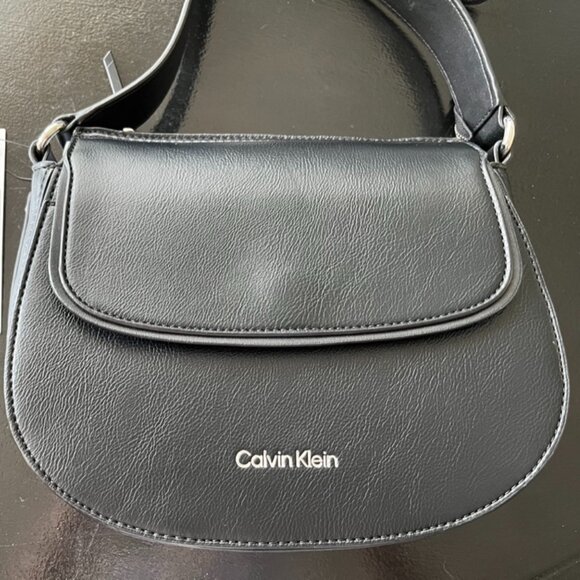 Calvin Klein | Bags | Calvin Klein Bella Adjustable Crossbody With ...